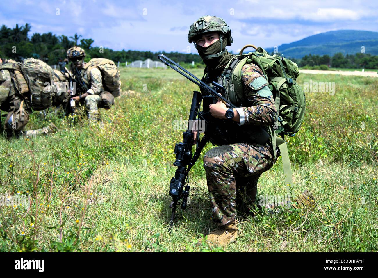 U.S. Army Soldiers with 1st Battalion, 21st Infantry Regiment, 2nd ...
