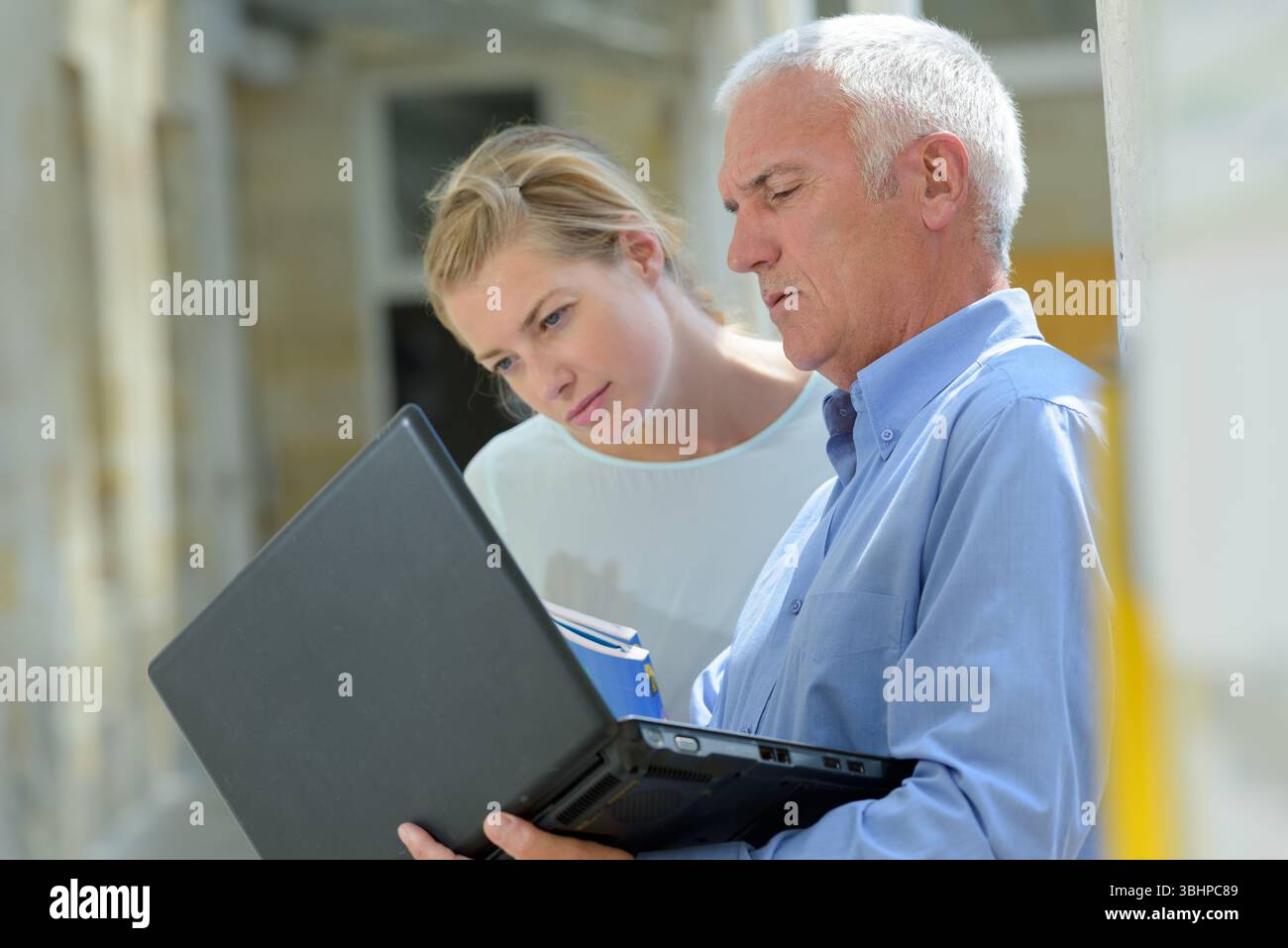 Entrepreneurs co workers hi-res stock photography and images - Alamy