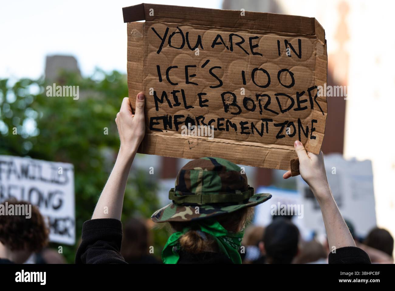 Seattle, USA. 10th Jun 2025. Protestors arrive at 8:00 am at the Henry ...