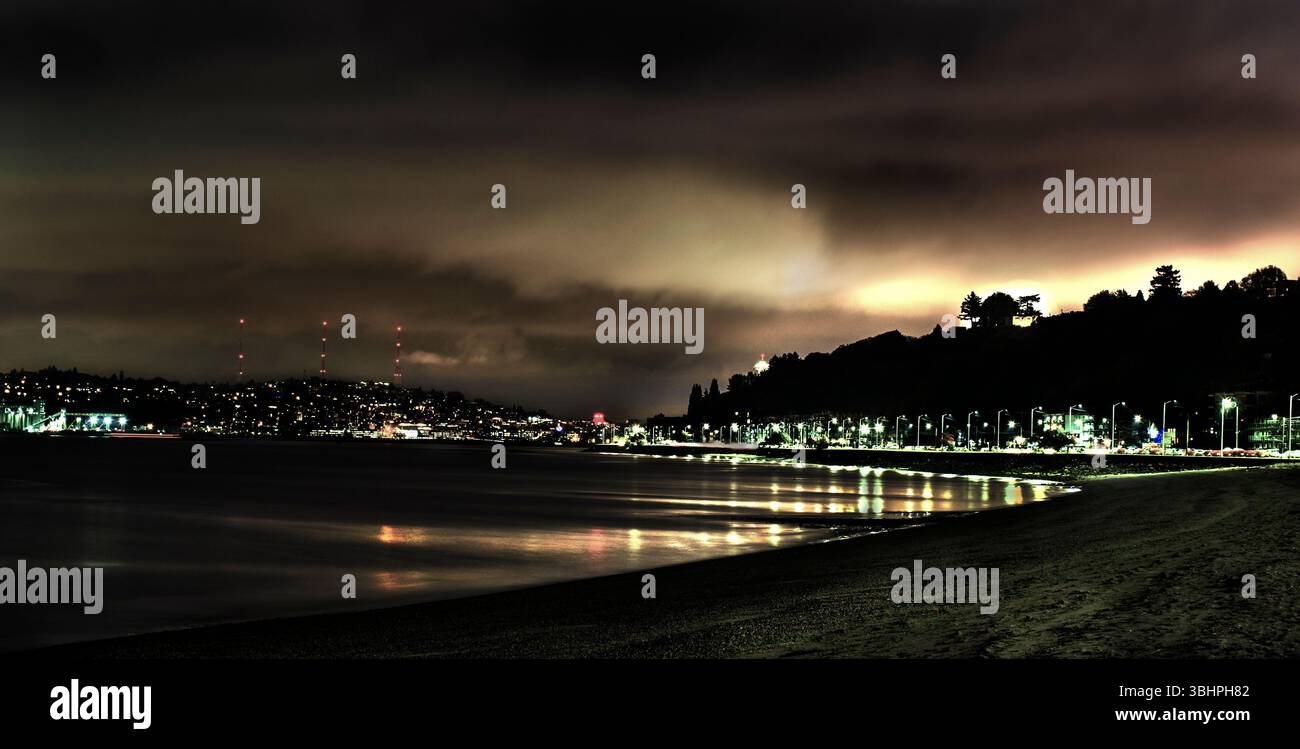 Alki beach, Seattle Stock Photo - Alamy