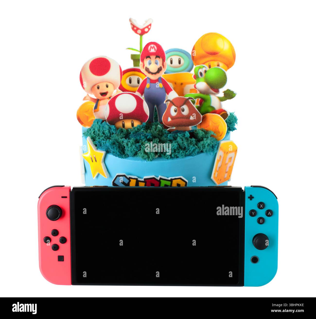 Holiday Cake in Super Mario video game design with Nintendo Switch game ...