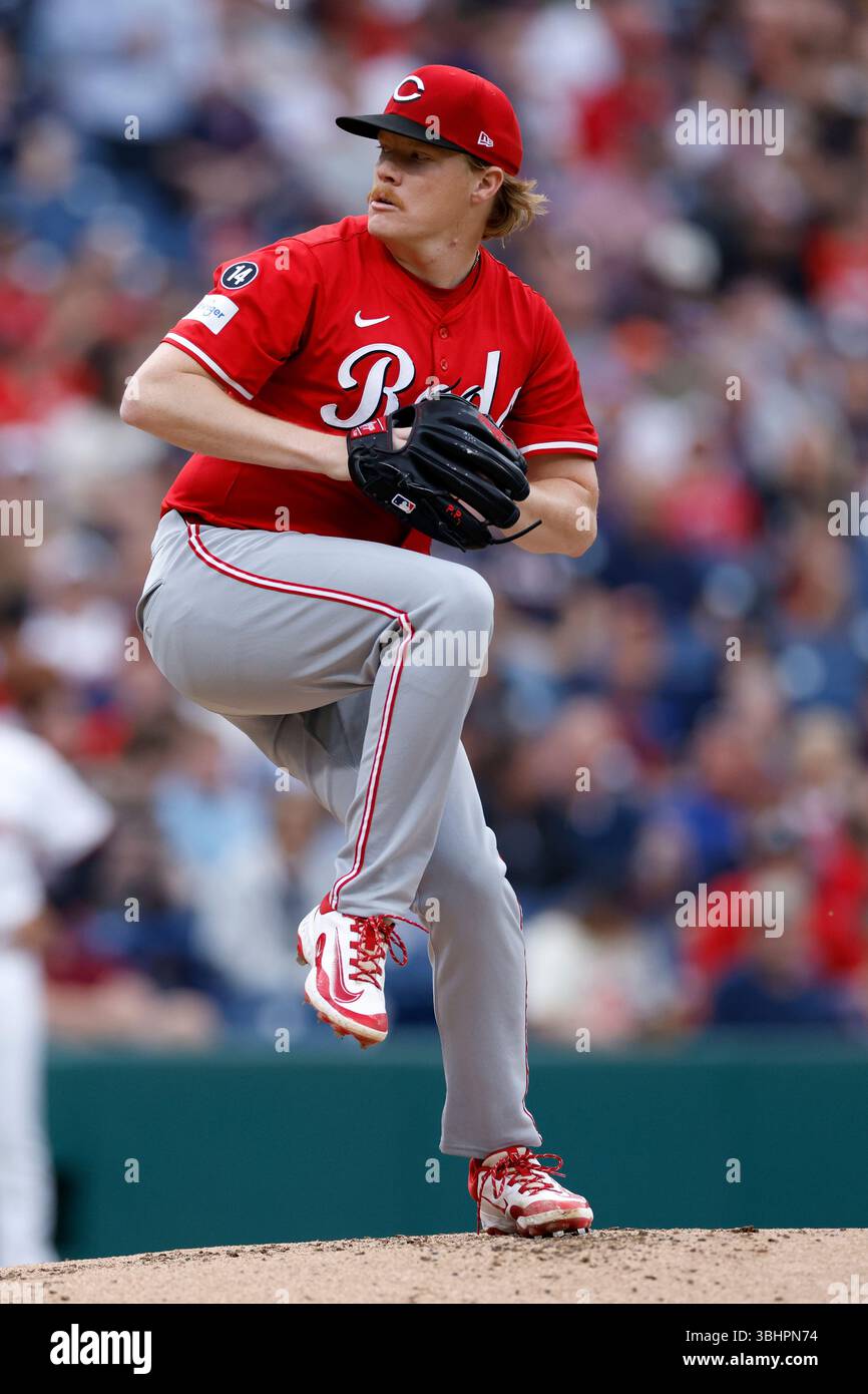 CLEVELAND, OH - JUNE 10: Andrew Abbott #41 of the Cincinnati Reds ...