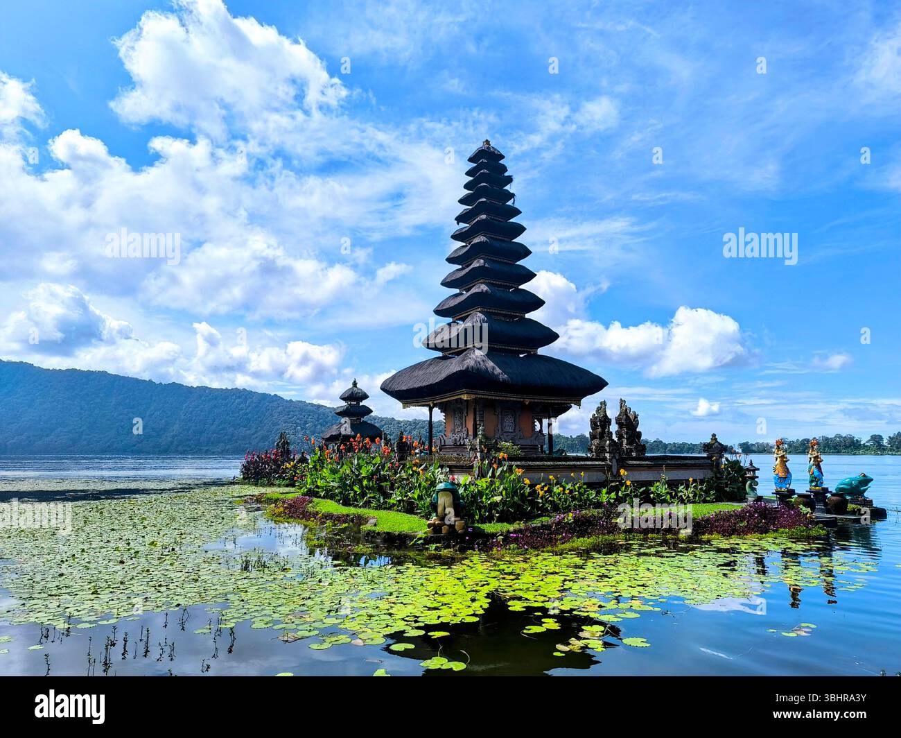 Indonesia culture description hi-res stock photography and images - Alamy