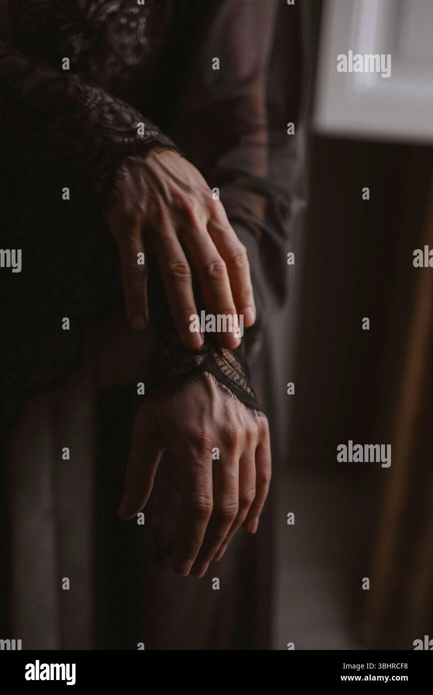 Sense of classic fashion hi-res stock photography and images - Alamy