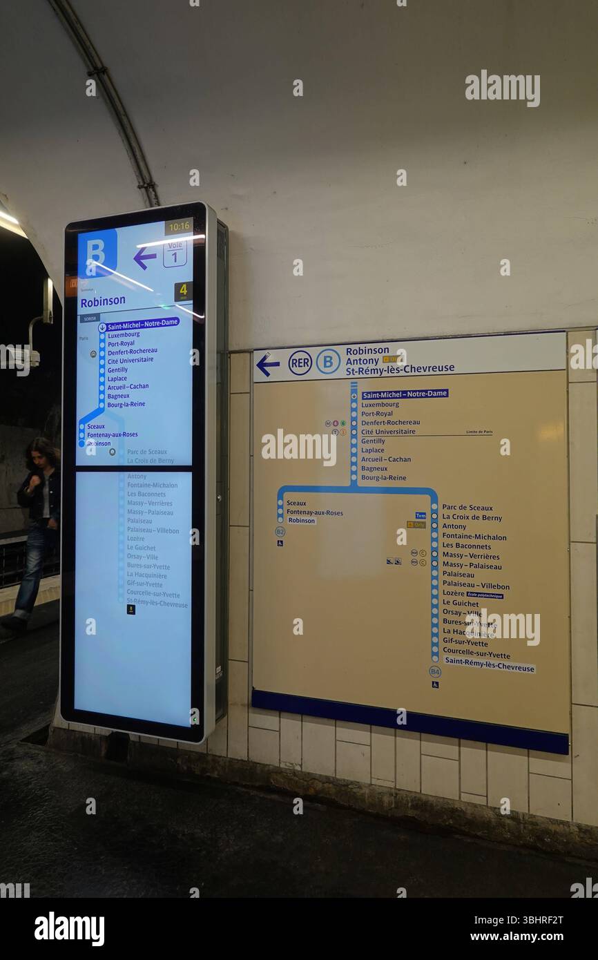 U bahn map hi-res stock photography and images - Alamy