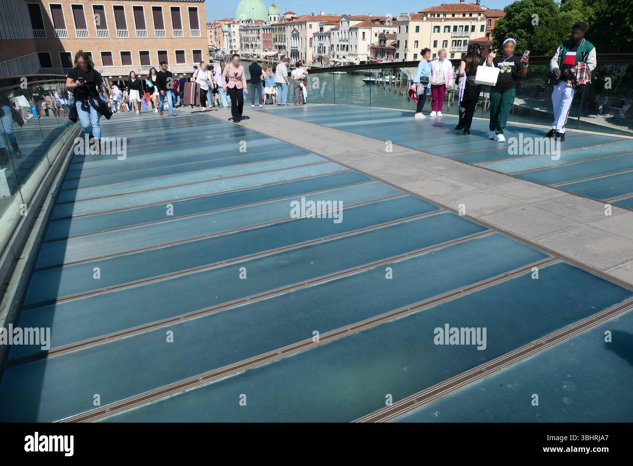Venedig, Ponte della Costituzione von Santiago Calatrava // Venice ...