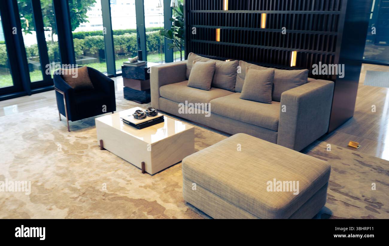 Apartment common area lounge Stock Photo - Alamy