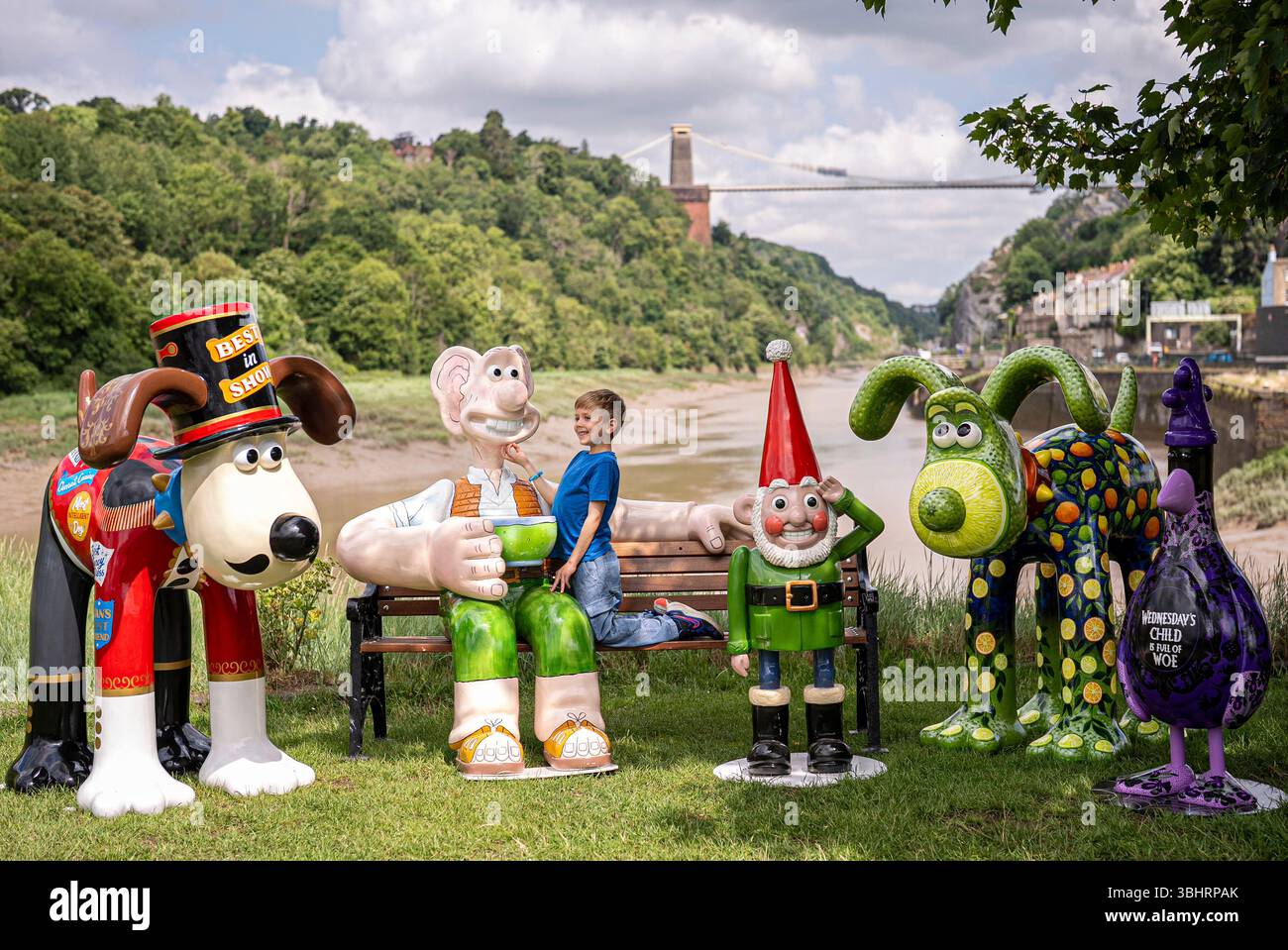 Freddie Hine-Haycock, 6, greets Wallace & Gromit sculptures unveiled as ...