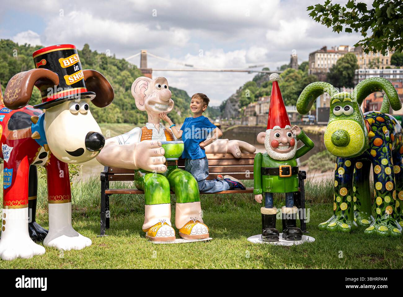Freddie Hine-Haycock, 6, greets Wallace & Gromit sculptures unveiled as ...