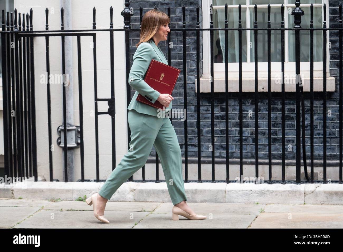 Chancellor rachel reeves spending review june 2025 hi-res stock ...