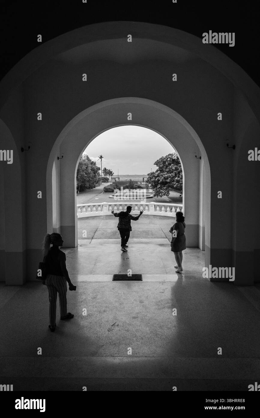 Construction new city entrance Black and White Stock Photos & Images ...