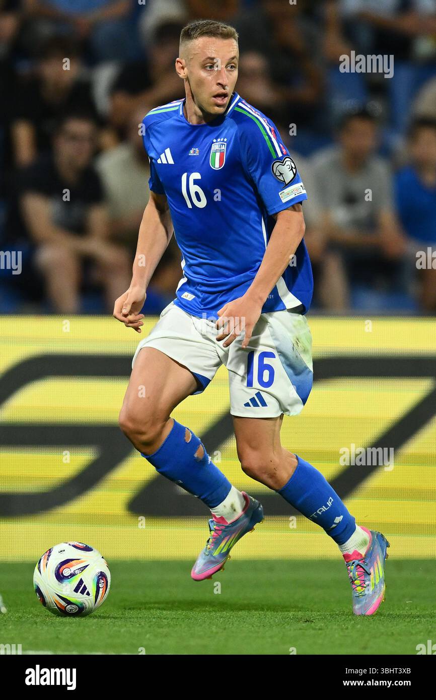 Davide Frattesi (ITA) is in action during the FIFA 2026 World Cup ...