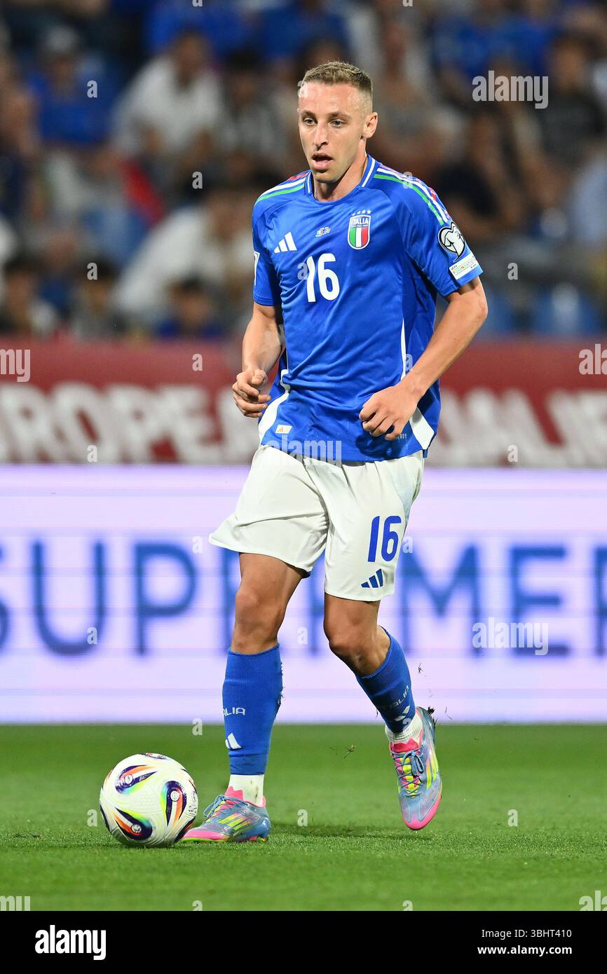 Davide Frattesi (ITA) is in action during the FIFA 2026 World Cup ...