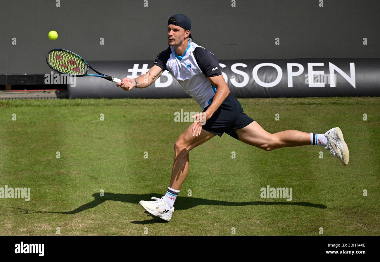 Stuttgart, Germany. 11th June, 2025. Marton Fucsovics (HUN) Aktion ...