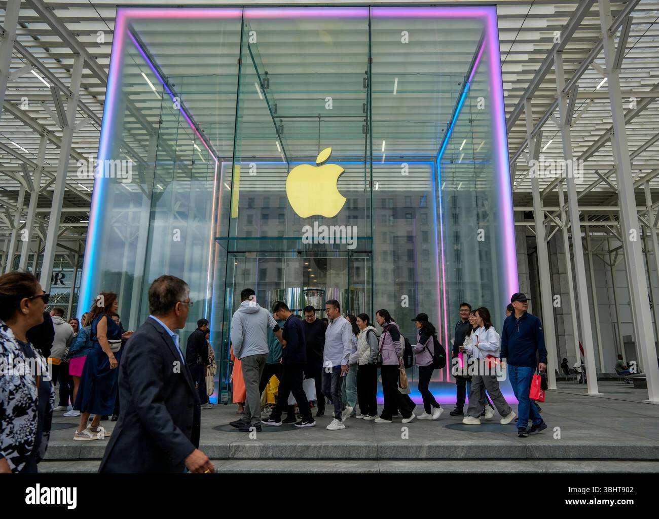 The Fifth Avenue Apple store in New York on Sunday, May 25, 2025 ...