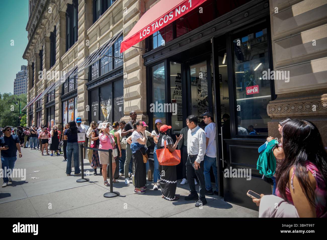 Eat no 1 hi-res stock photography and images - Alamy