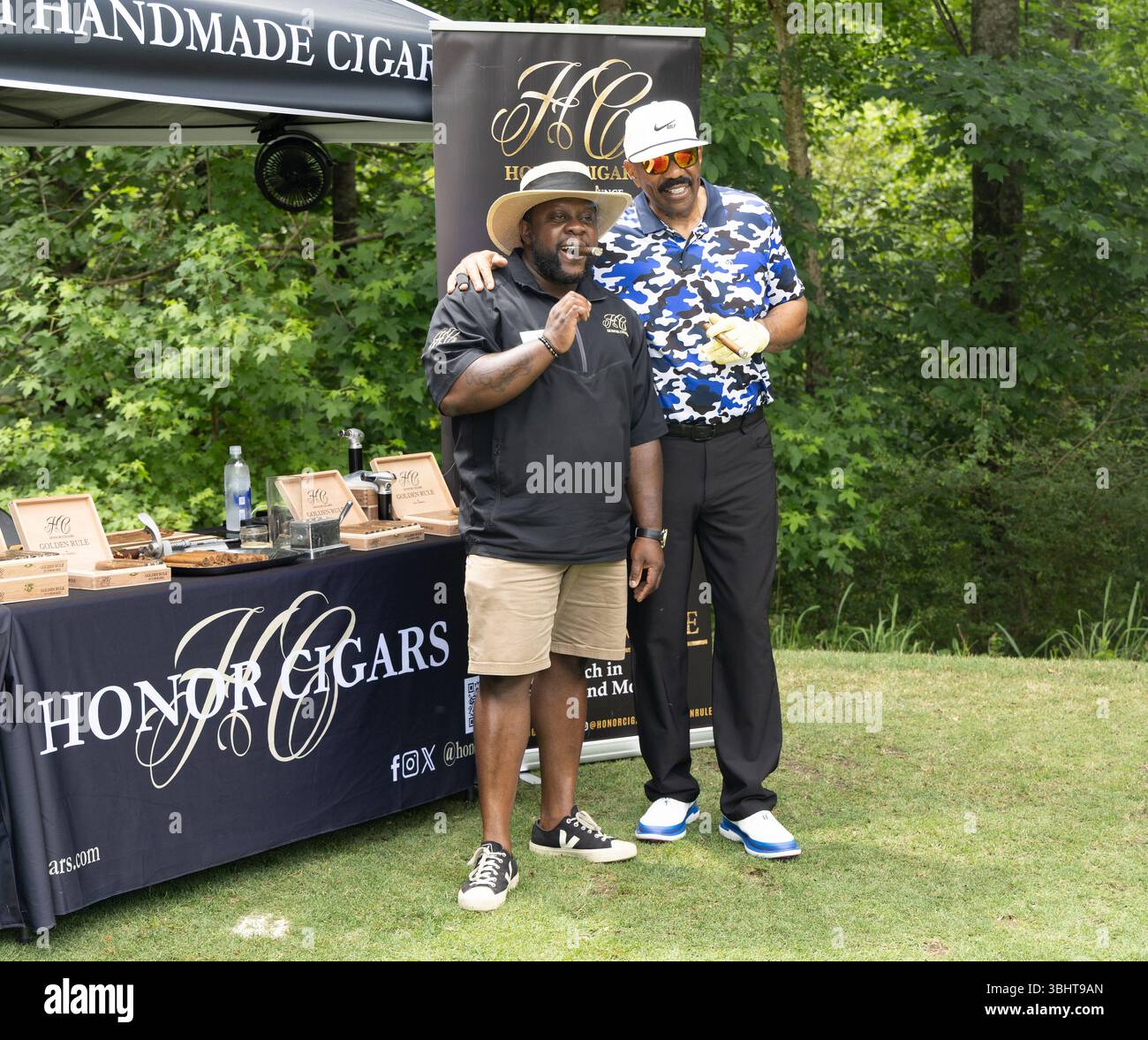 Atlanta, USA. 10th June, 2025. Steve Harvey poses for a picture at the ...
