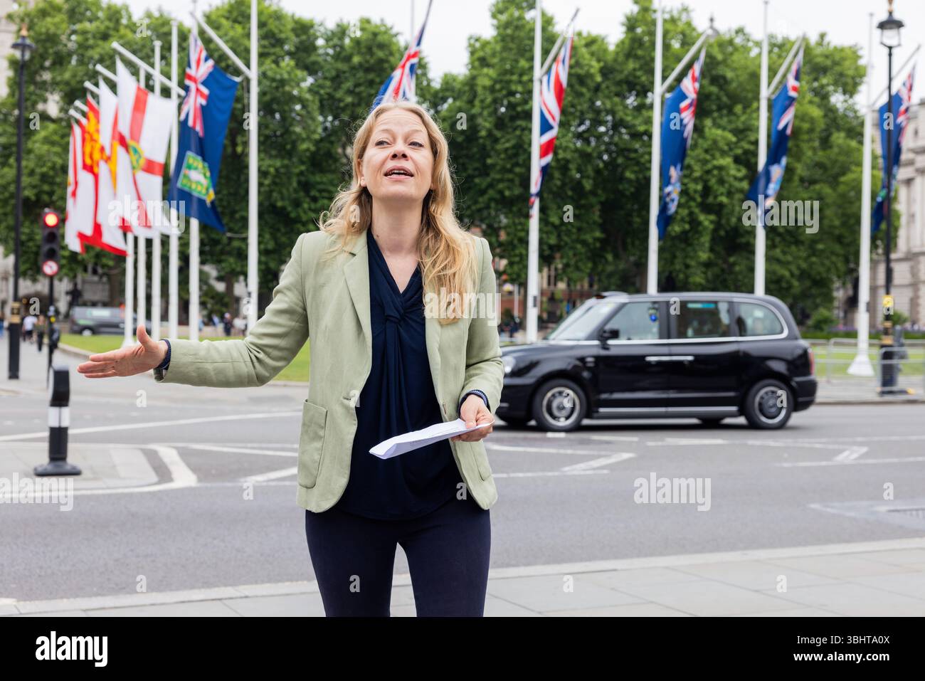 London, UK. 11 JUN, 2025. l Sian Berry gives a speech at a Green New ...
