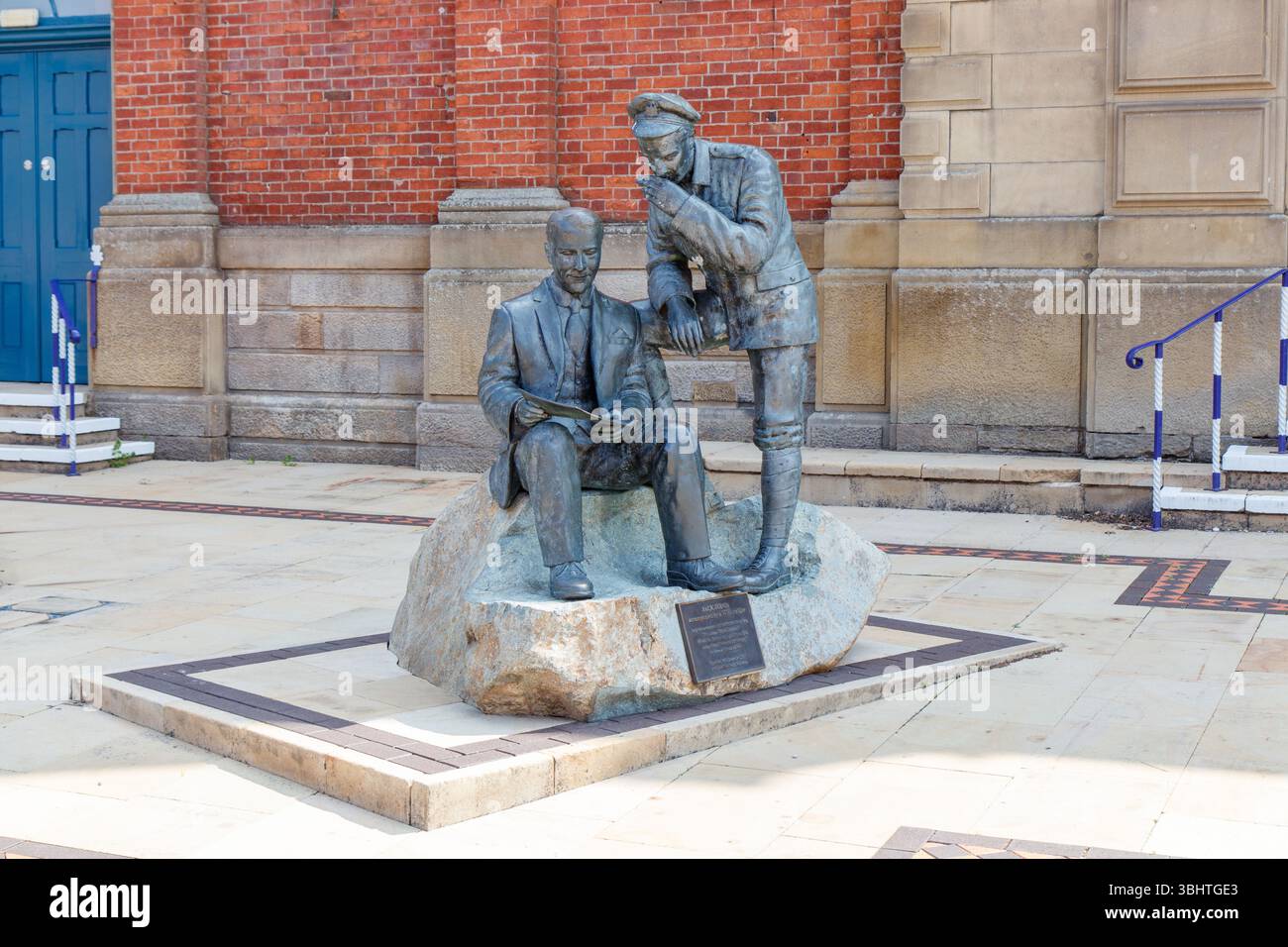 The Jack Judge statue in Stalybridge Stock Photo - Alamy