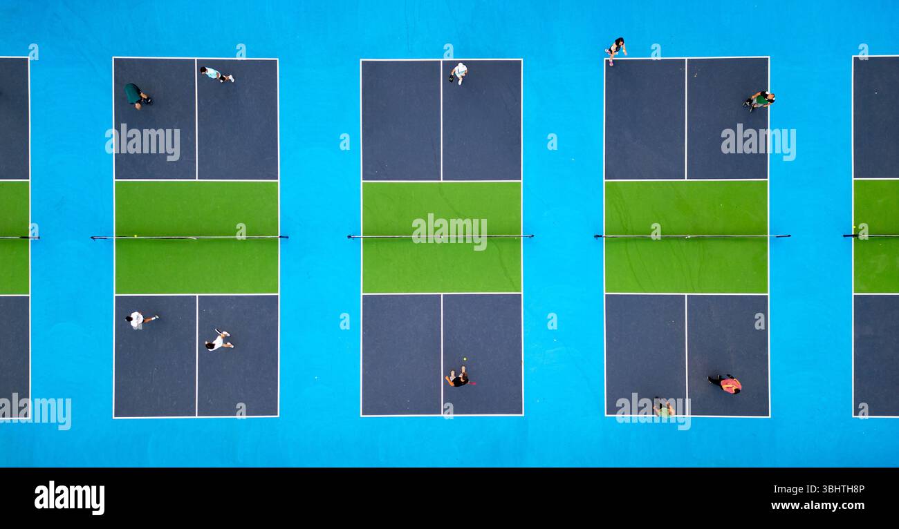 Aerial view multiple pickleball courts hi-res stock photography and ...