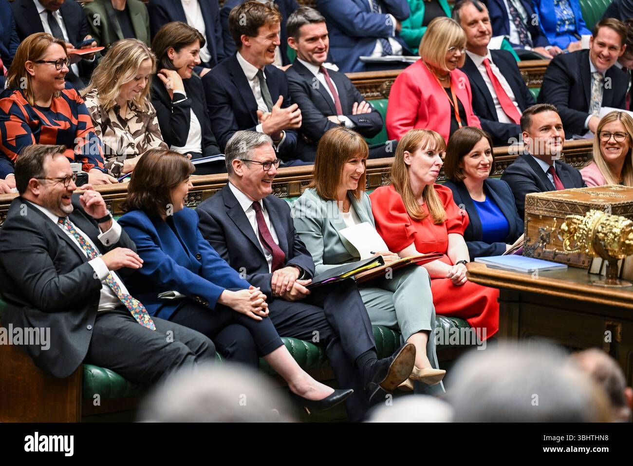 ONE EDITORIAL USE ONLY. NO SALES. NO ARCHIVING. NO ALTERING OR ...