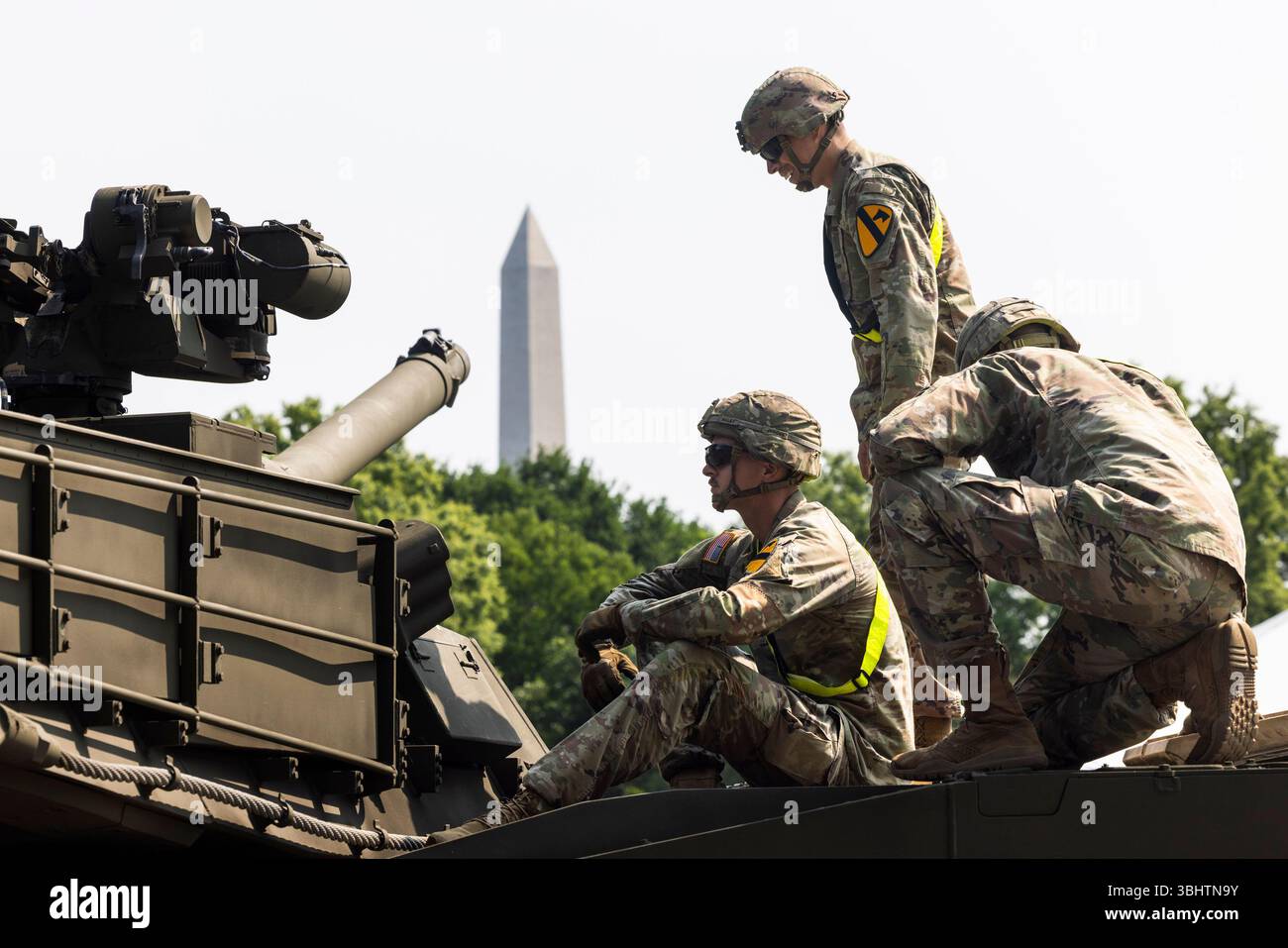Us abrams tank hi-res stock photography and images - Alamy