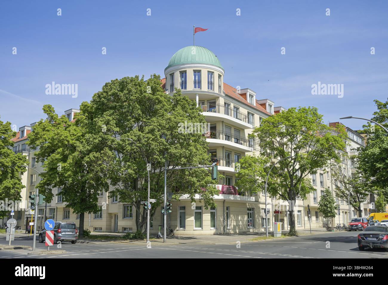 Residential building, African Quarter, Transvaalstrasse, Wedding, Mitte ...