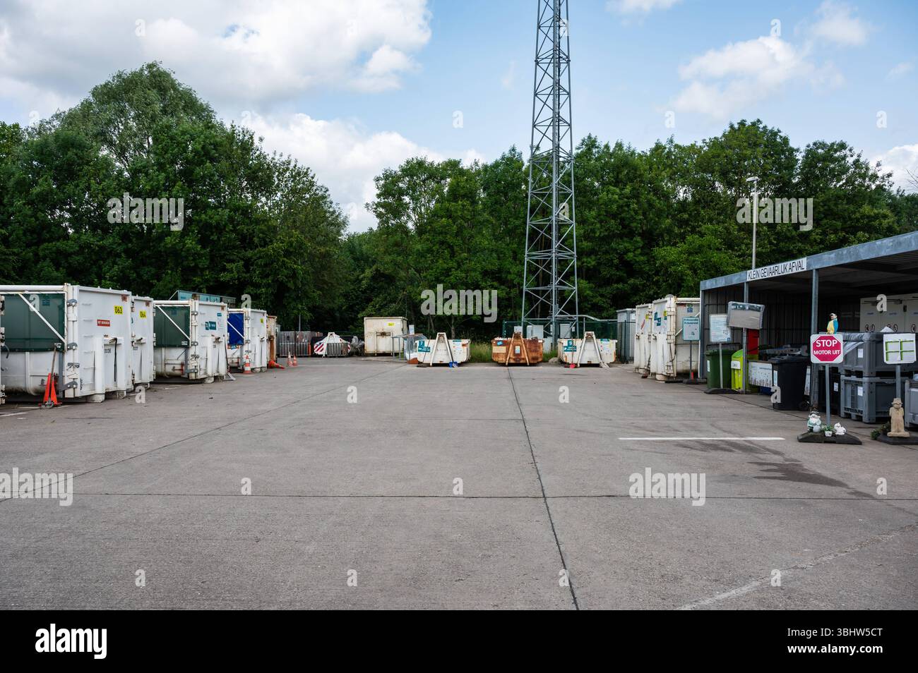 Containerpark for waste recycling in Vilvoorde, Flemish Brabant ...