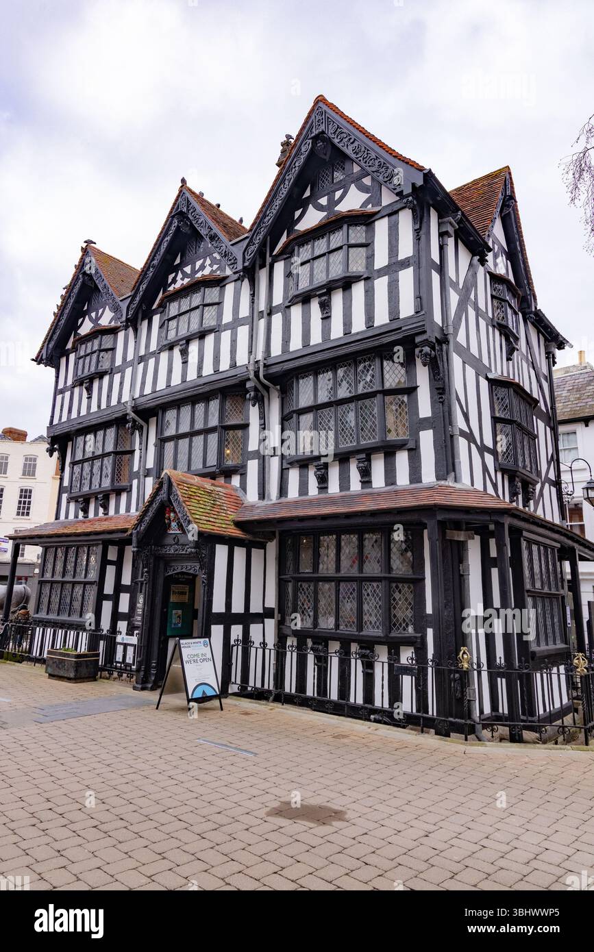 The uk in the 17th century hi-res stock photography and images - Alamy