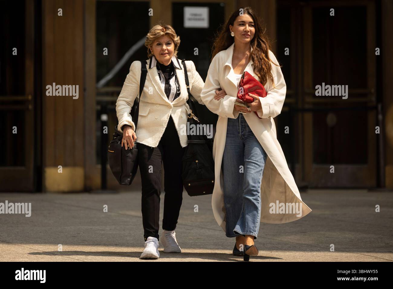 Attorney Gloria Allred, left, and Mimi Haley, right, arrive at a press ...