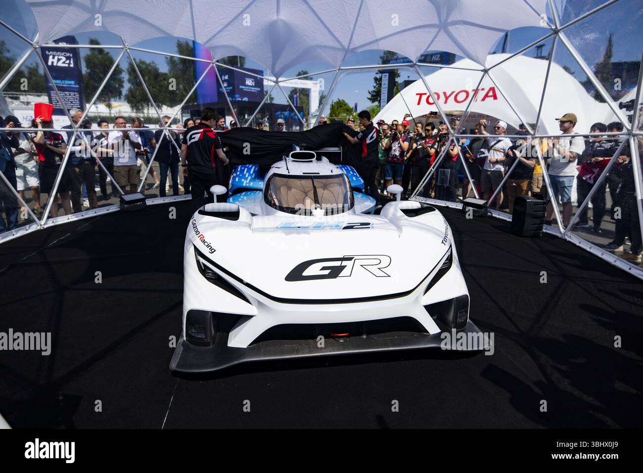 FILLON Pierre (fra), President of ACO, KOBAYASHI Kamui (jpn), Toyota ...