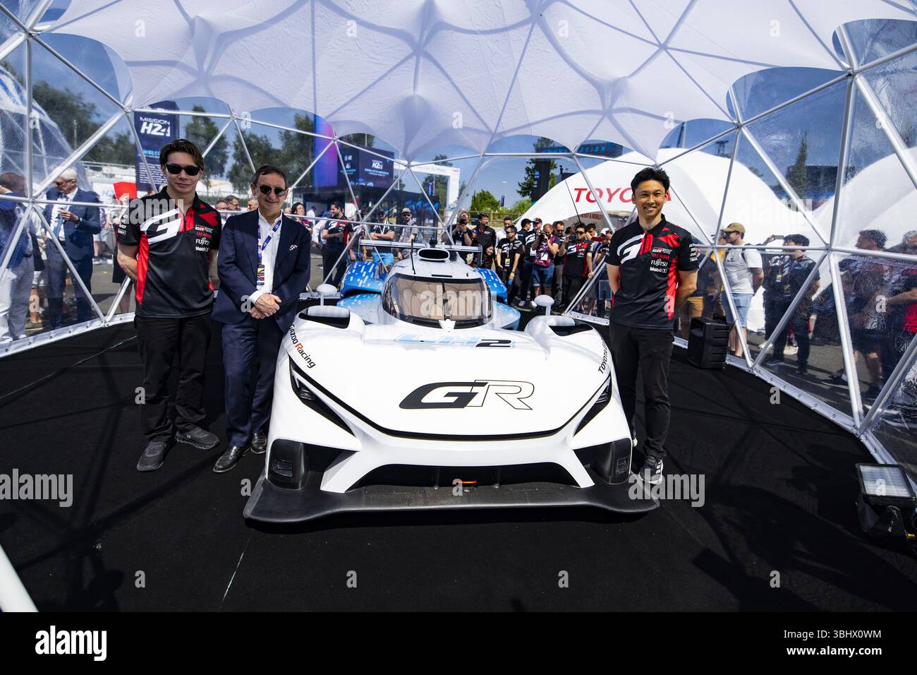 FILLON Pierre (fra), President of ACO, KOBAYASHI Kamui (jpn), Toyota ...