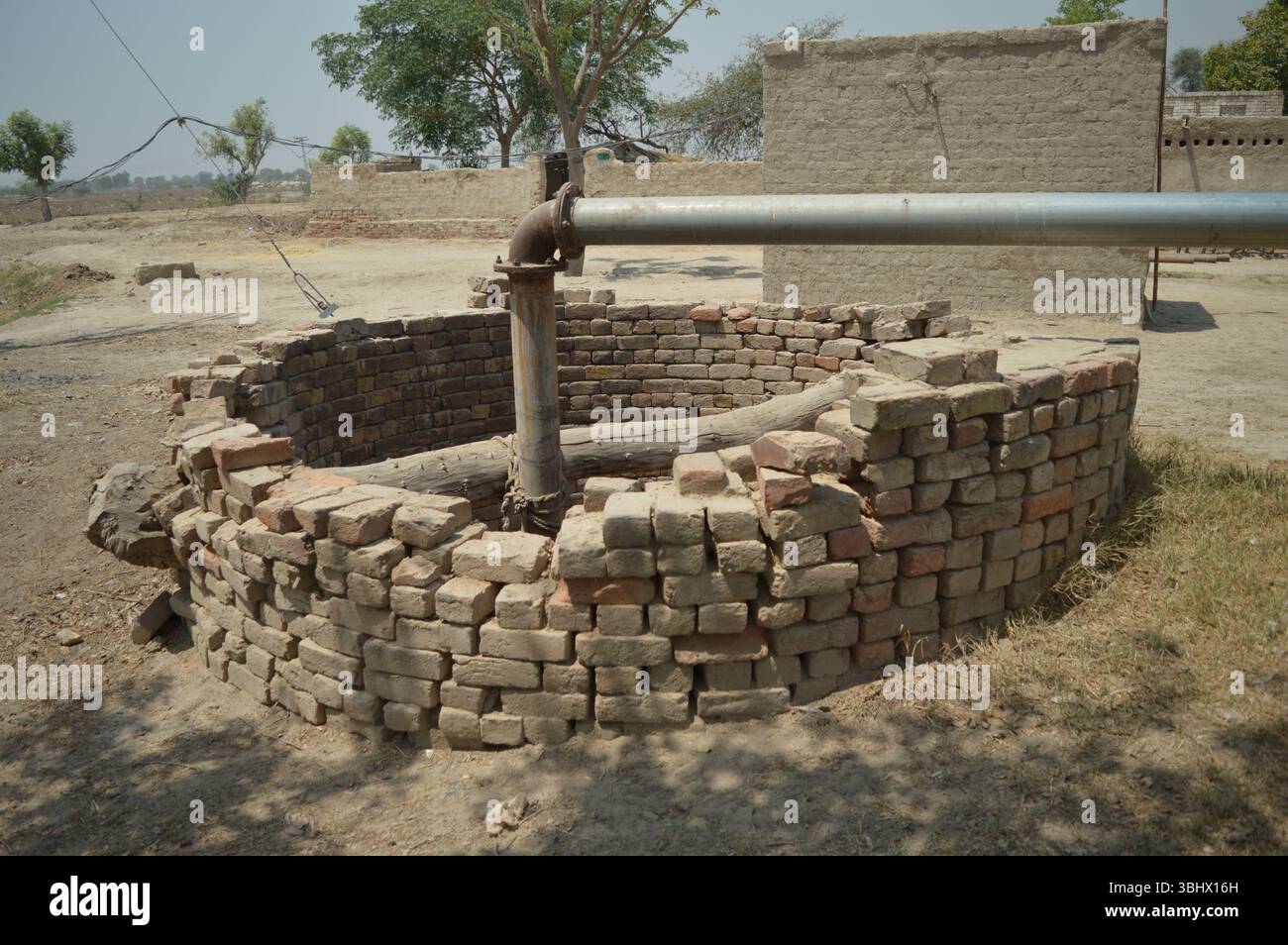 Water well hi-res stock photography and images - Alamy