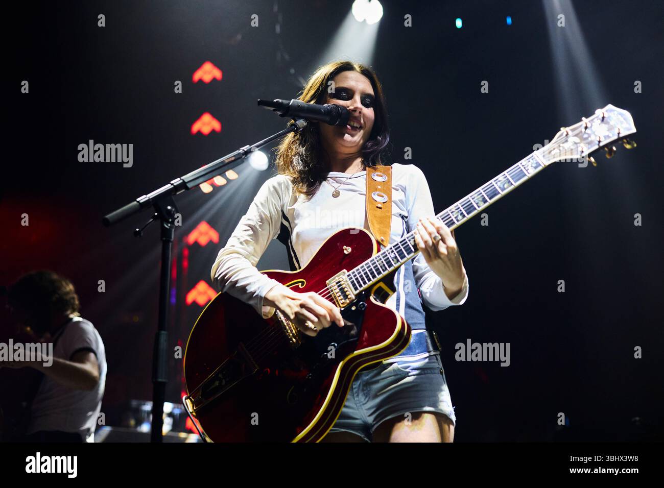 Teatro Barceló presents an exclusive live showcase by Wolf Alice ...