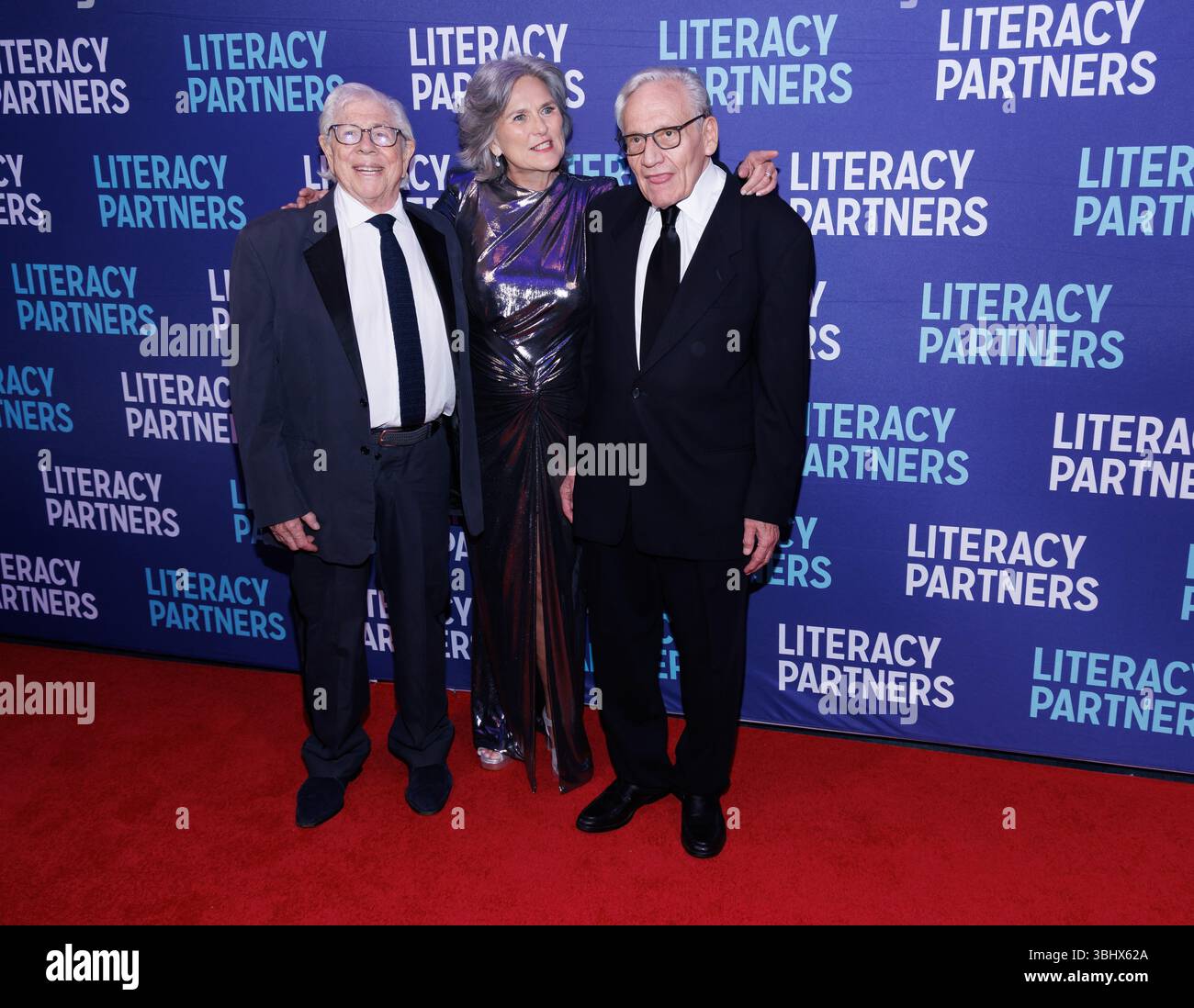 June 9, 2025, New York, Ny, USA: Carl Bernstein, Cynthia McFadden and ...