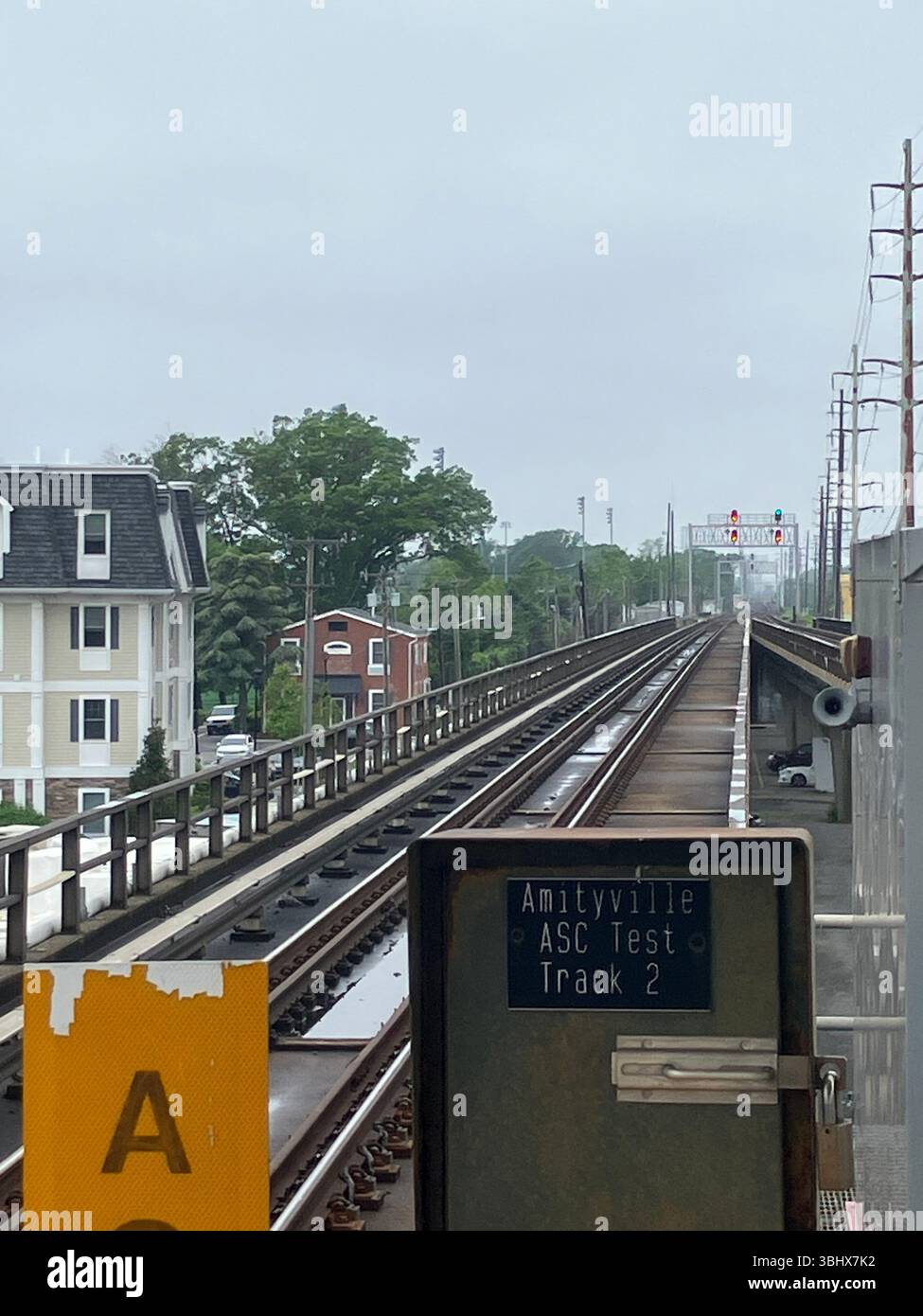 Lirr sign hi-res stock photography and images - Alamy