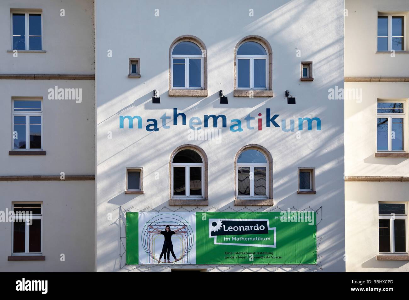 GI Giessen Mathematikum 04.tif, Facade of the Mathematikum, the world's ...