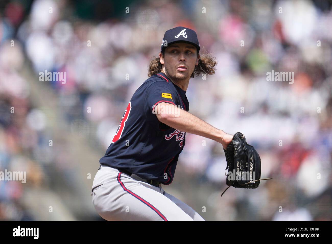 Atlanta Braves pitcher Dylan Dodd during a baseball game against the ...