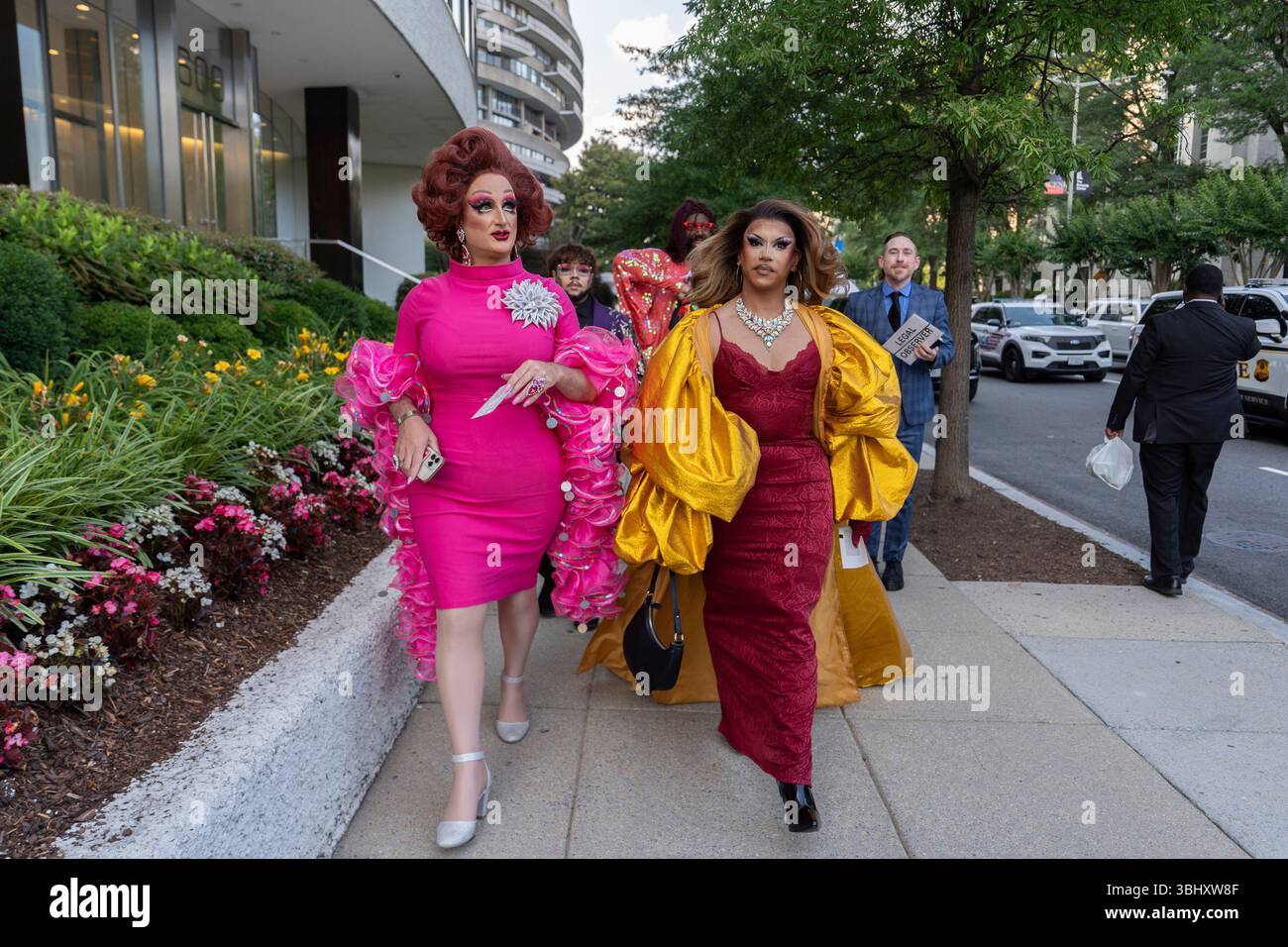 Tara Hoot, Maria Con Carne, Ricky Rosé and Vagenesis walk to the ...