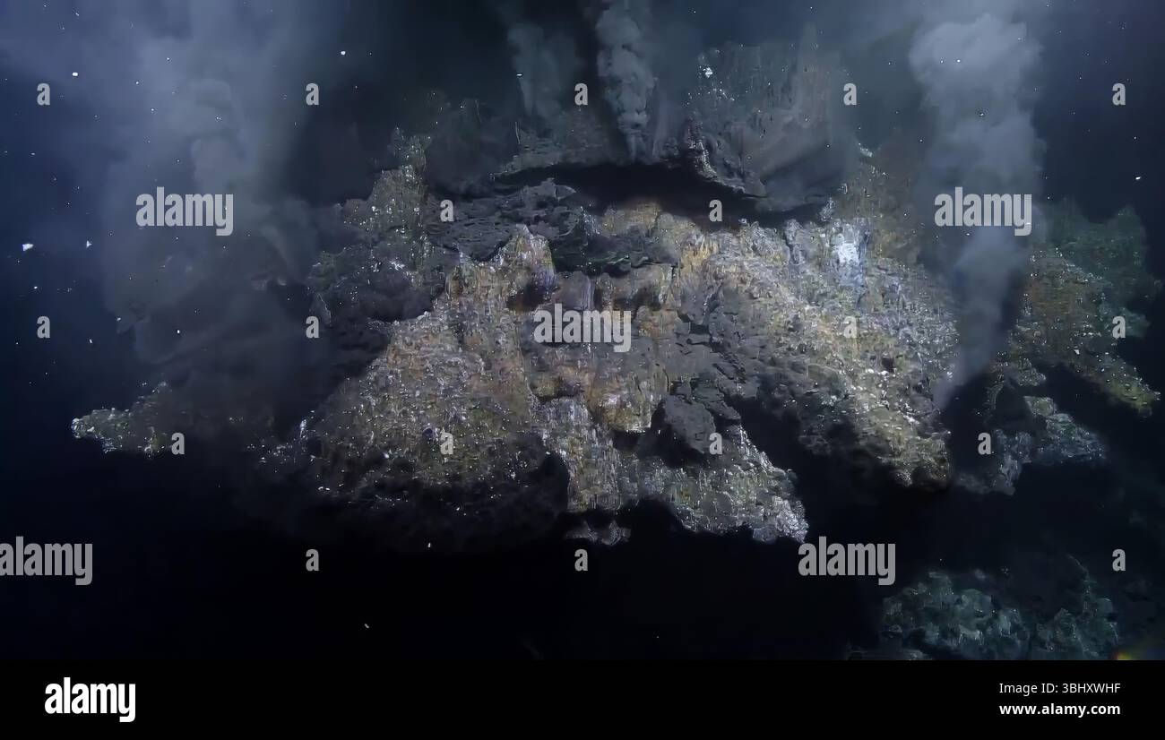 Deep Sea Hydrothermal Vent Deep Ocean Exploration Mariana Trench 2025 ...