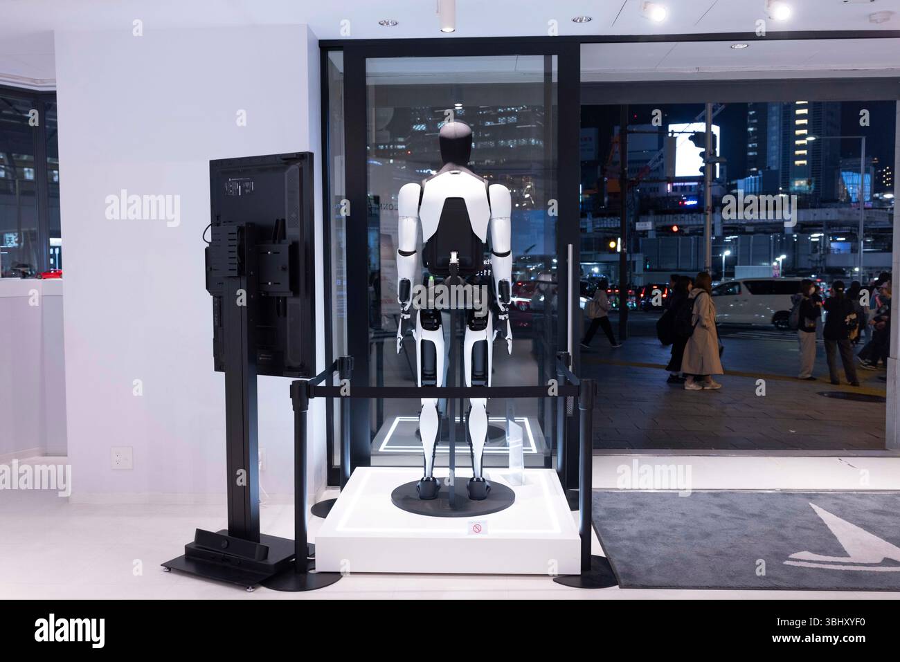 Tokyo, Japan. 25th Apr, 2025. Tesla Optimus humanoid robot on display ...