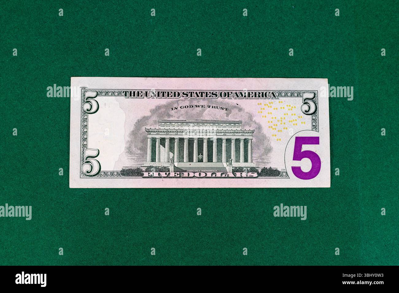 Five dollar bill hi-res stock photography and images - Alamy