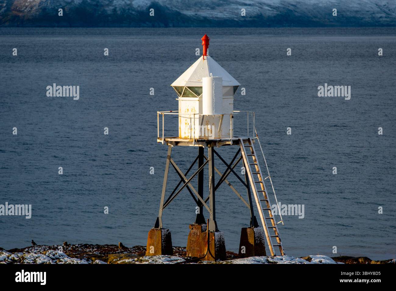 Red wood lighthouse snow hi-res stock photography and images - Alamy