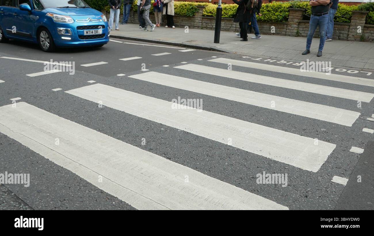 London, England 27th May 2025 Abbey Road Crosswalk on May 27, 2025 in ...