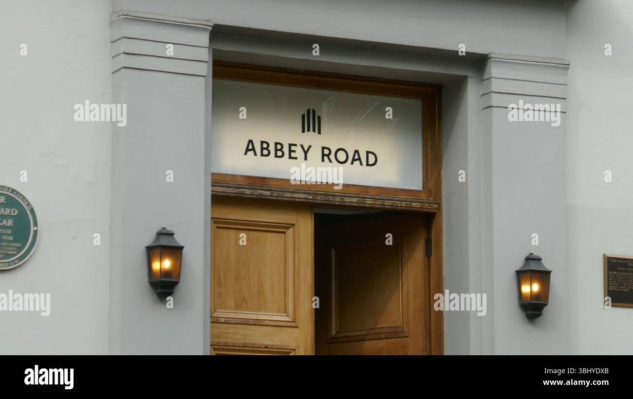 London, England 27th May 2025 Abbey Road Studios on May 27, 2025 in ...