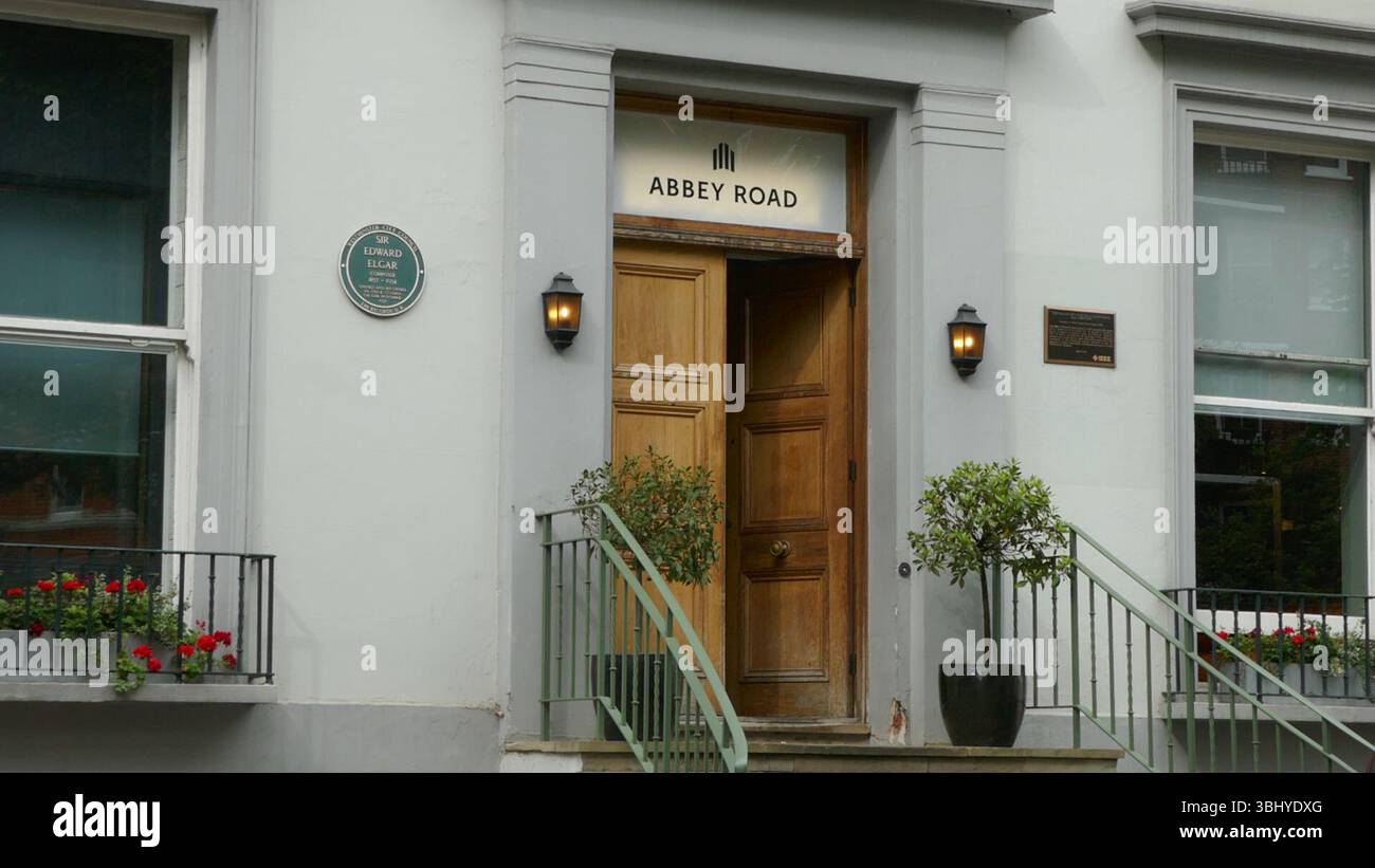 London, England 27th May 2025 Abbey Road Studios on May 27, 2025 in ...