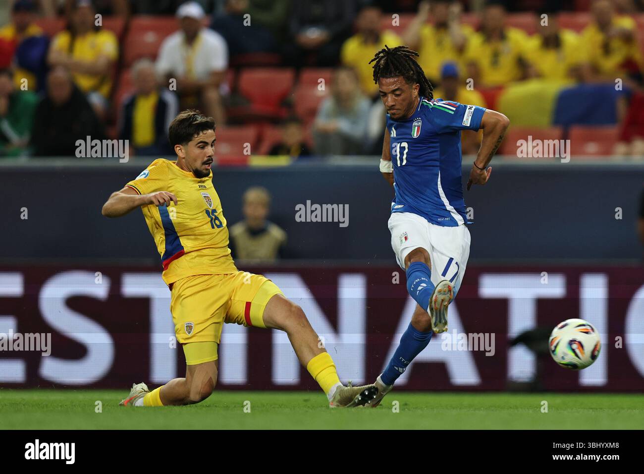 Tony joseph patrick strata hi-res stock photography and images - Alamy