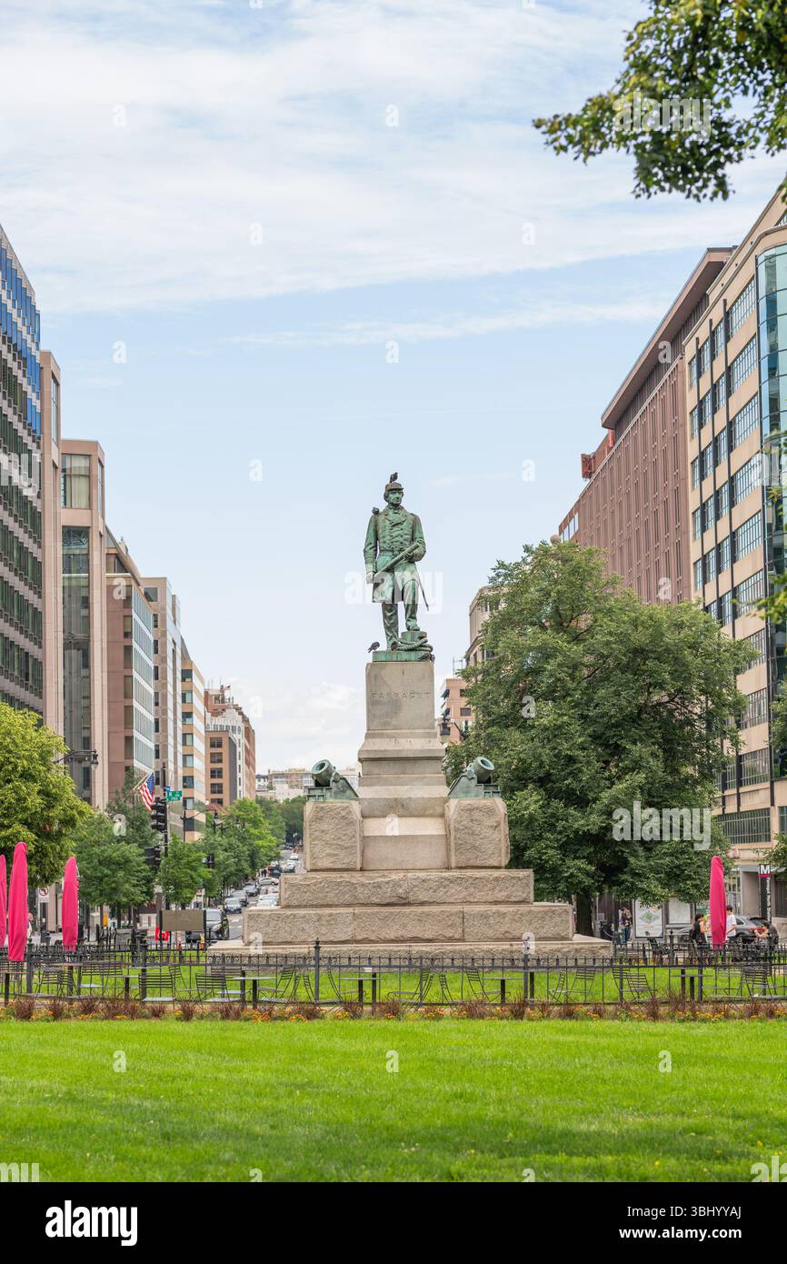 Washington D.C., USA, May 25, 2025. Statue of Admiral David Farragut ...