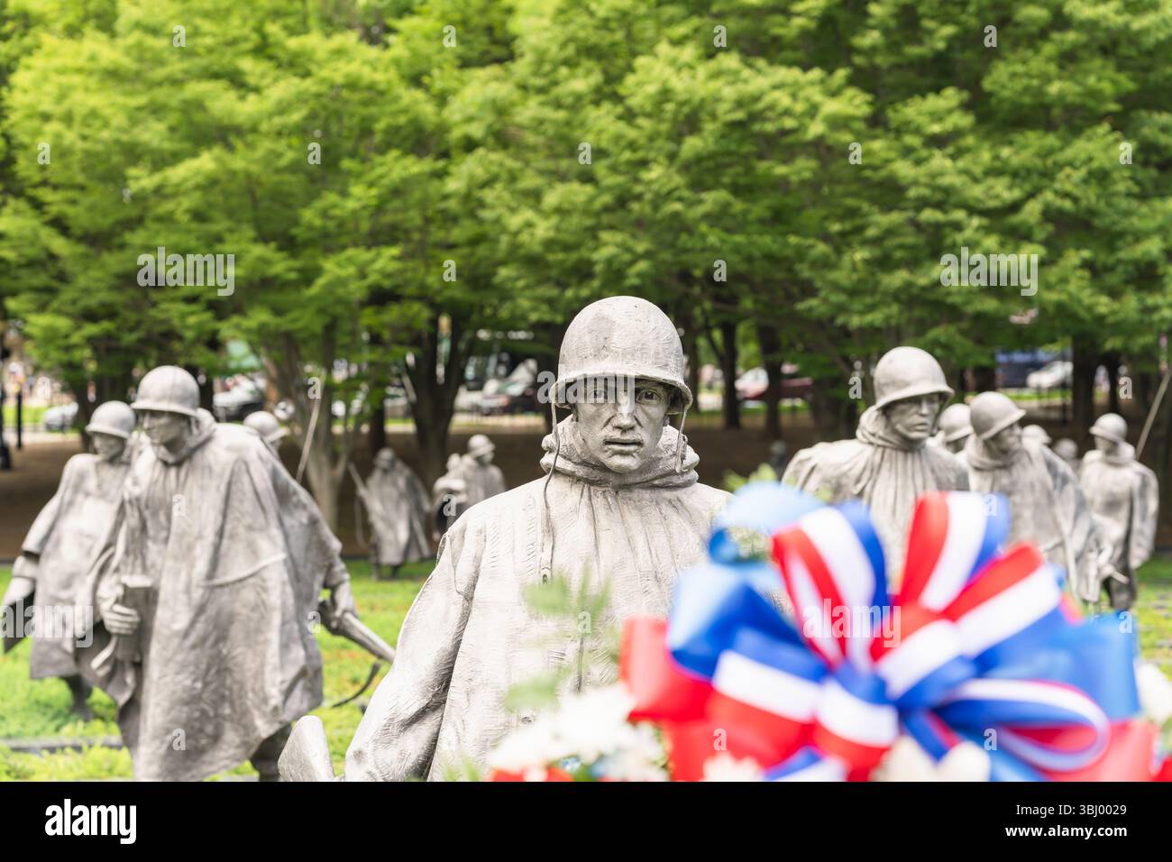 Washington D.C., USA, May 26, 2025. Bronze statues of soldiers and ...