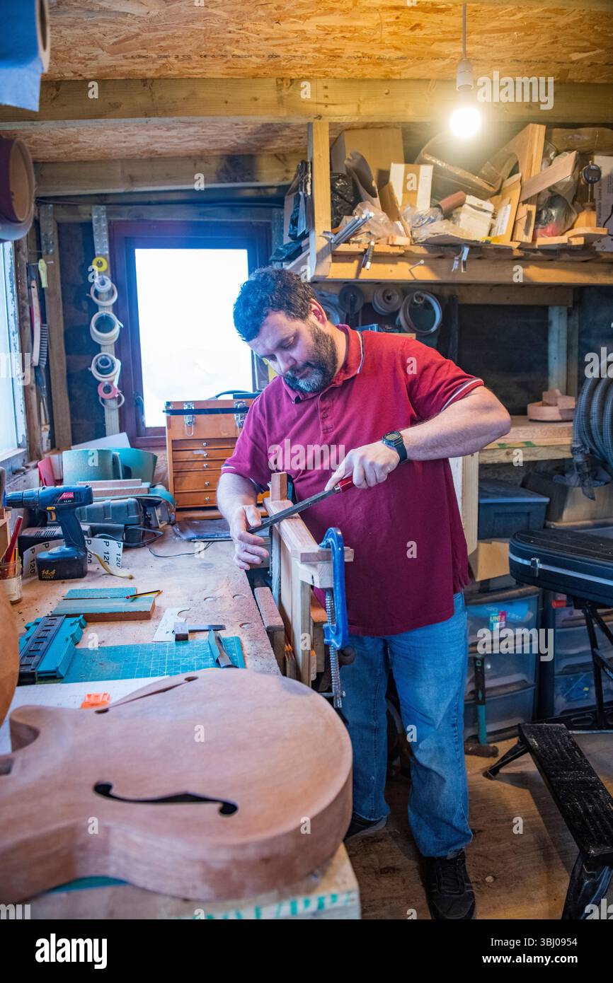 Scottish luthier hi-res stock photography and images - Alamy